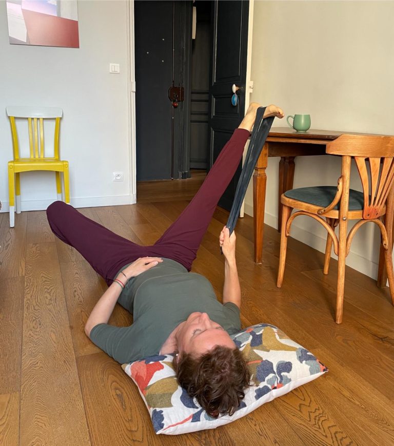 essential leg and knee stretches after long distance walking